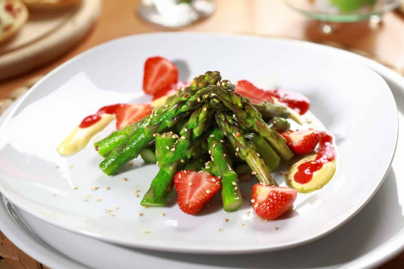 Asparagus During Pregnancy: Safety and Benefits - Pregnancy Food Checker